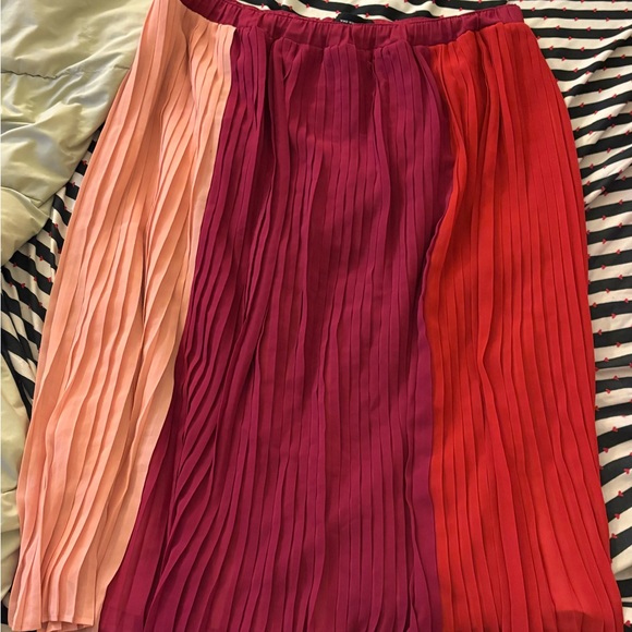 Who What Wear | Skirts | Multicolor Pleated Skirt | Poshmark